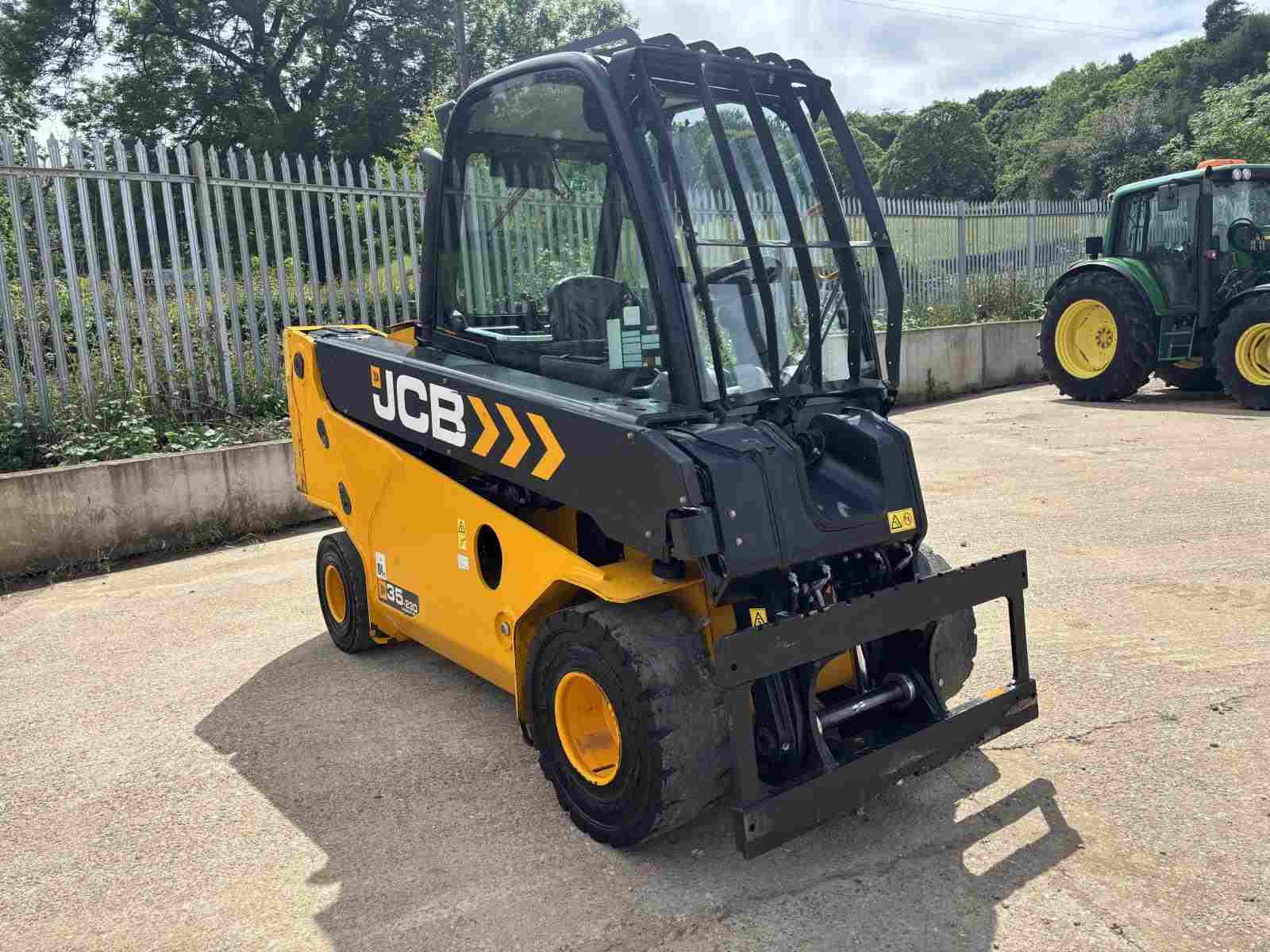 JCB Finance Used 2021 JCB 35-23D 2wd Logistics Semi Cab 2021 for sale